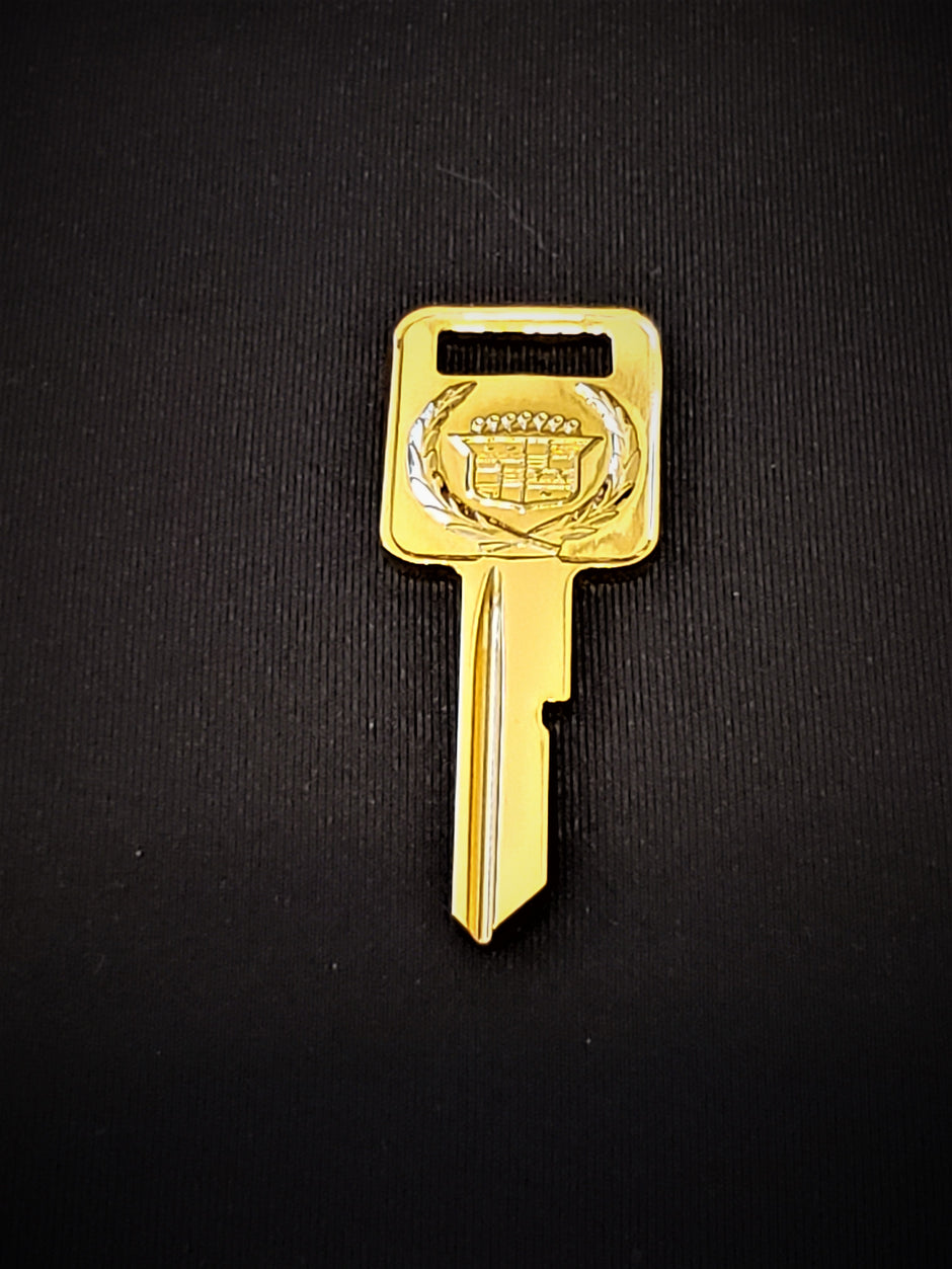 Fleetwood and Brougham Gold Keys – Cadillac Gold Key Store